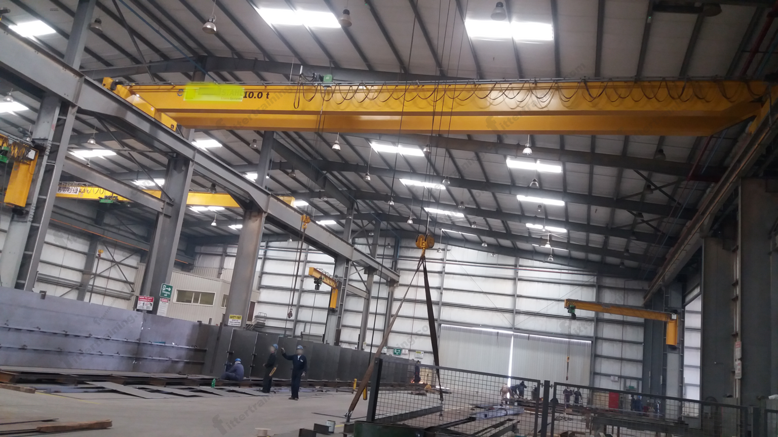 how to fabrication workshop overhead crane | structure fitter training ...